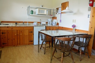 Captain's Quarters | cottages | Hunts Point, Nova Scotia, Canada